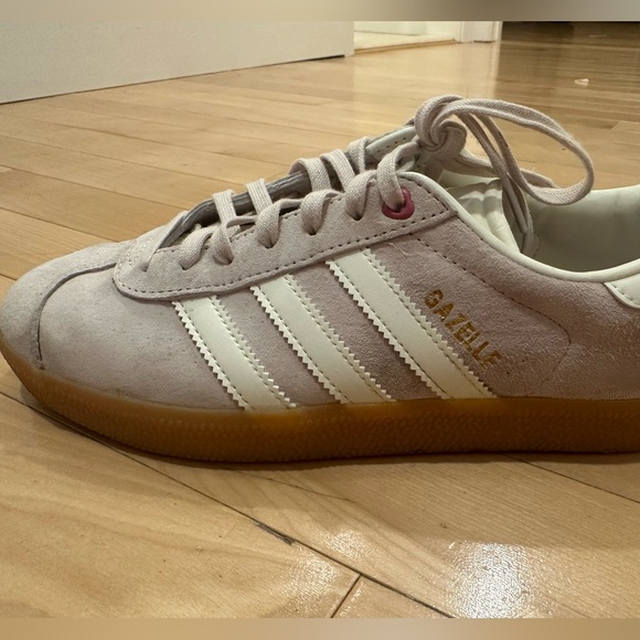 adidas | Shoes | Adidas Limited Edition Valentines Day 224 Gazelle ...
